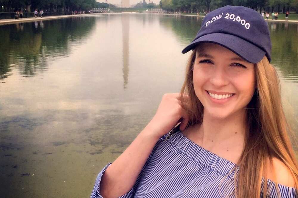 Hillary Vaughn’s biography: age, measurements, is she married - Legit.ng Hillary Vaughn’s biography: age, measurements, is she married - Legit.ng