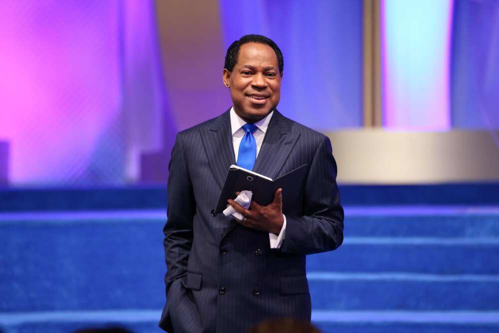 Pastor Chris Oyakhilome biography - Legit.ng Pastor Chris Oyakhilome biography - Legit.ng